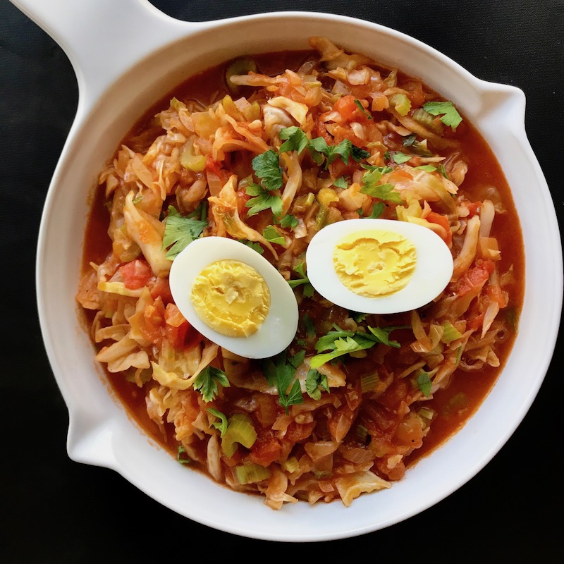 Cabbage and Tomato Stew - Lean Bellas Kitchen