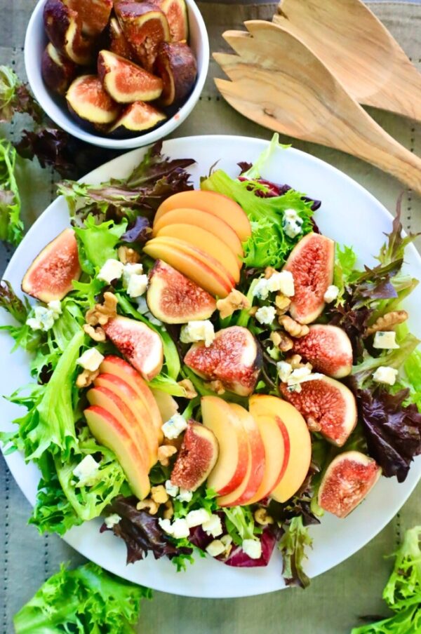 Fig Salad with Balsamic Glaze - Lean Bellas Kitchen
