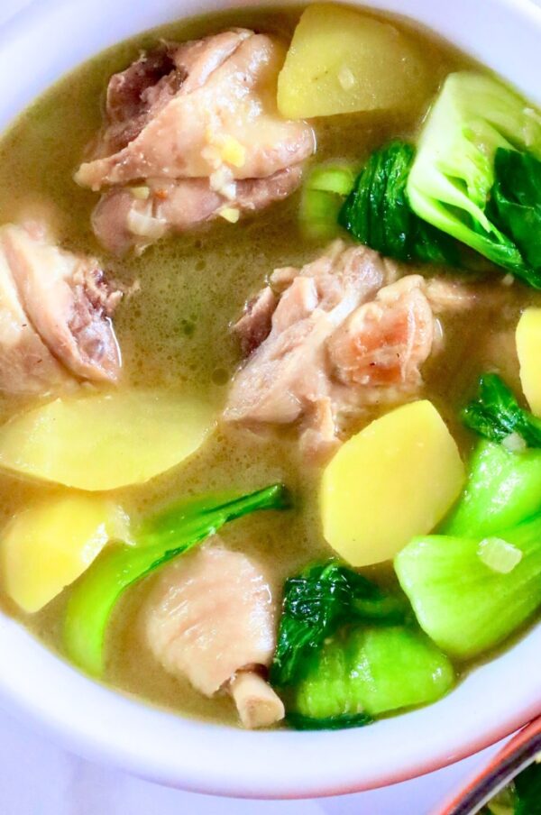 Chicken Tinola Soup - Lean Bellas Kitchen